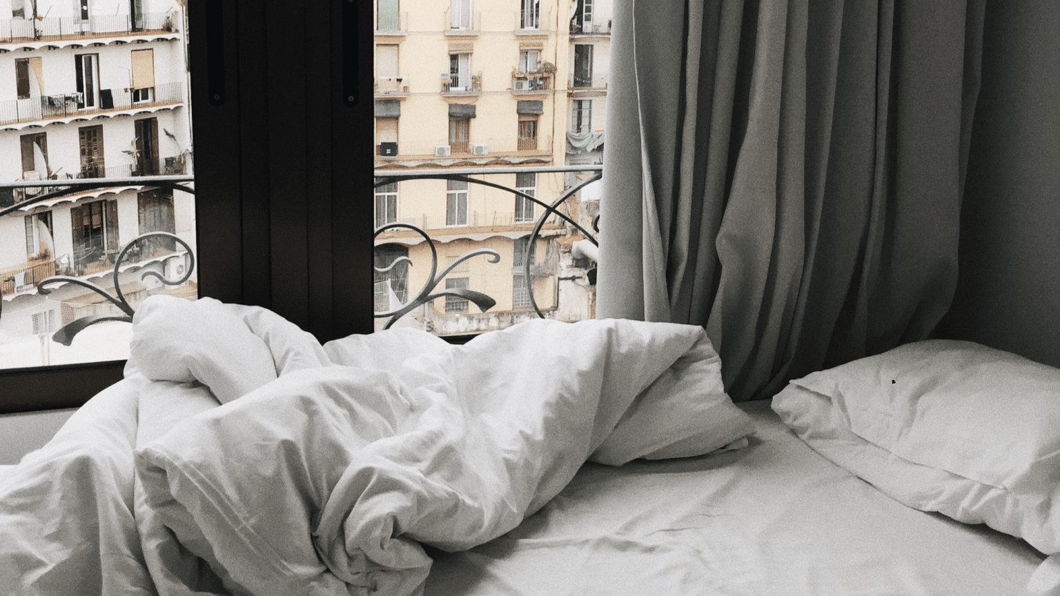 Dark Bedroom Aesthetic: A Guide to the Visual Sub-Styles