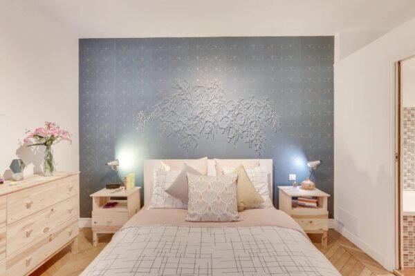 2000s Interior Design: 5 Bold Trends That Defined the Decade