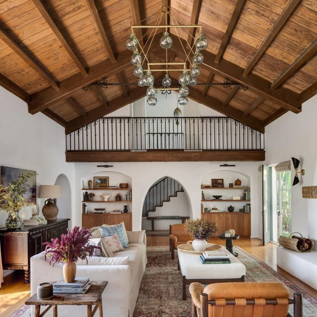 2000s Interior Design: 5 Bold Trends That Defined the Decade